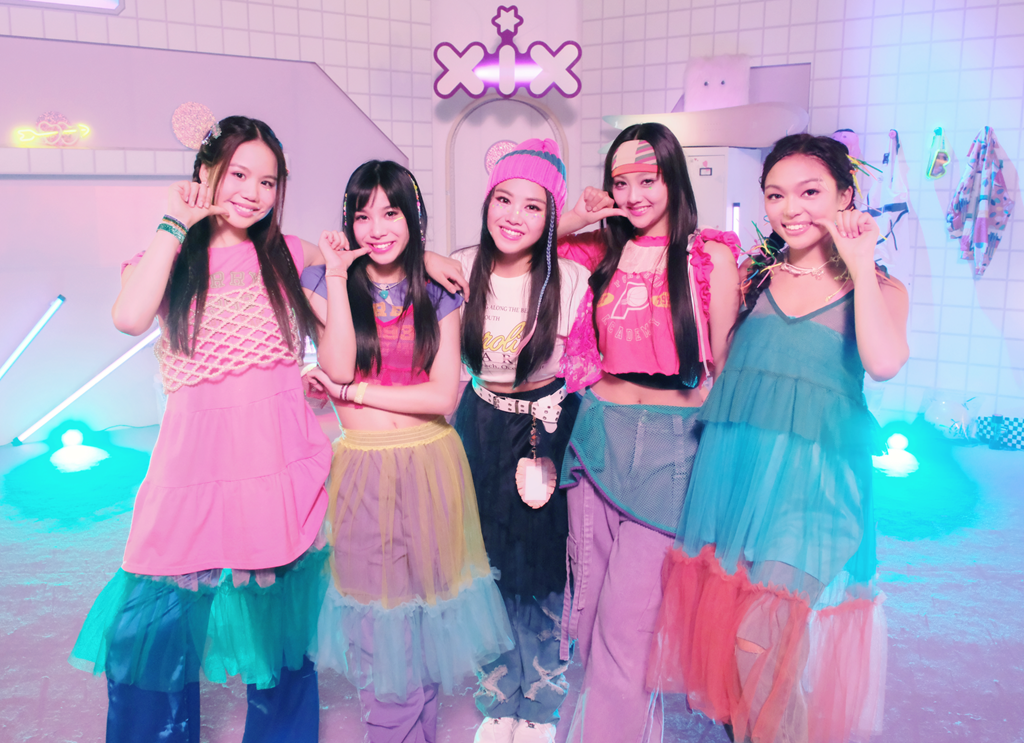 XiX又重組由五變四再變六？Eric Kwok直認踢走Vici全因家長問題 | am730